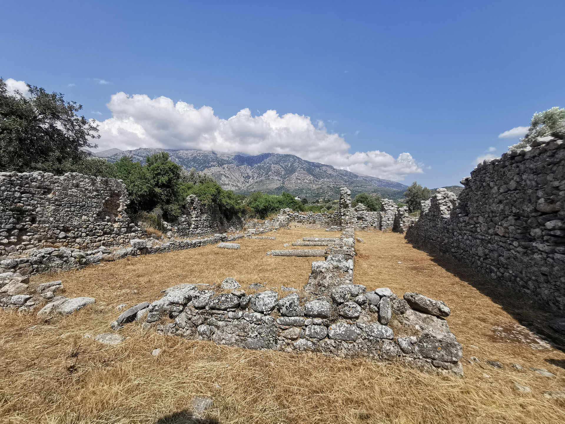 Proto-byzantinische Basilika von Bizari | discoveramari.gr